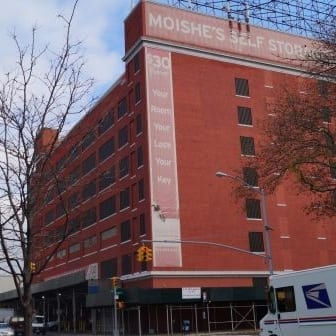 Manhattan Storage Unit - Moishe's Self Storage